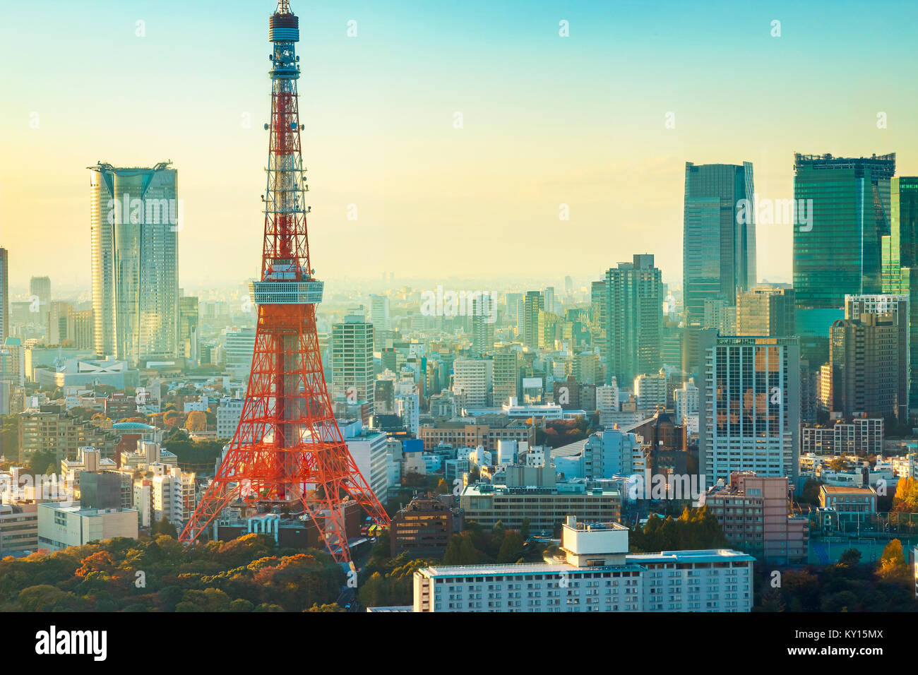 Tokyo tower 1958 hi-res stock photography and images - Alamy