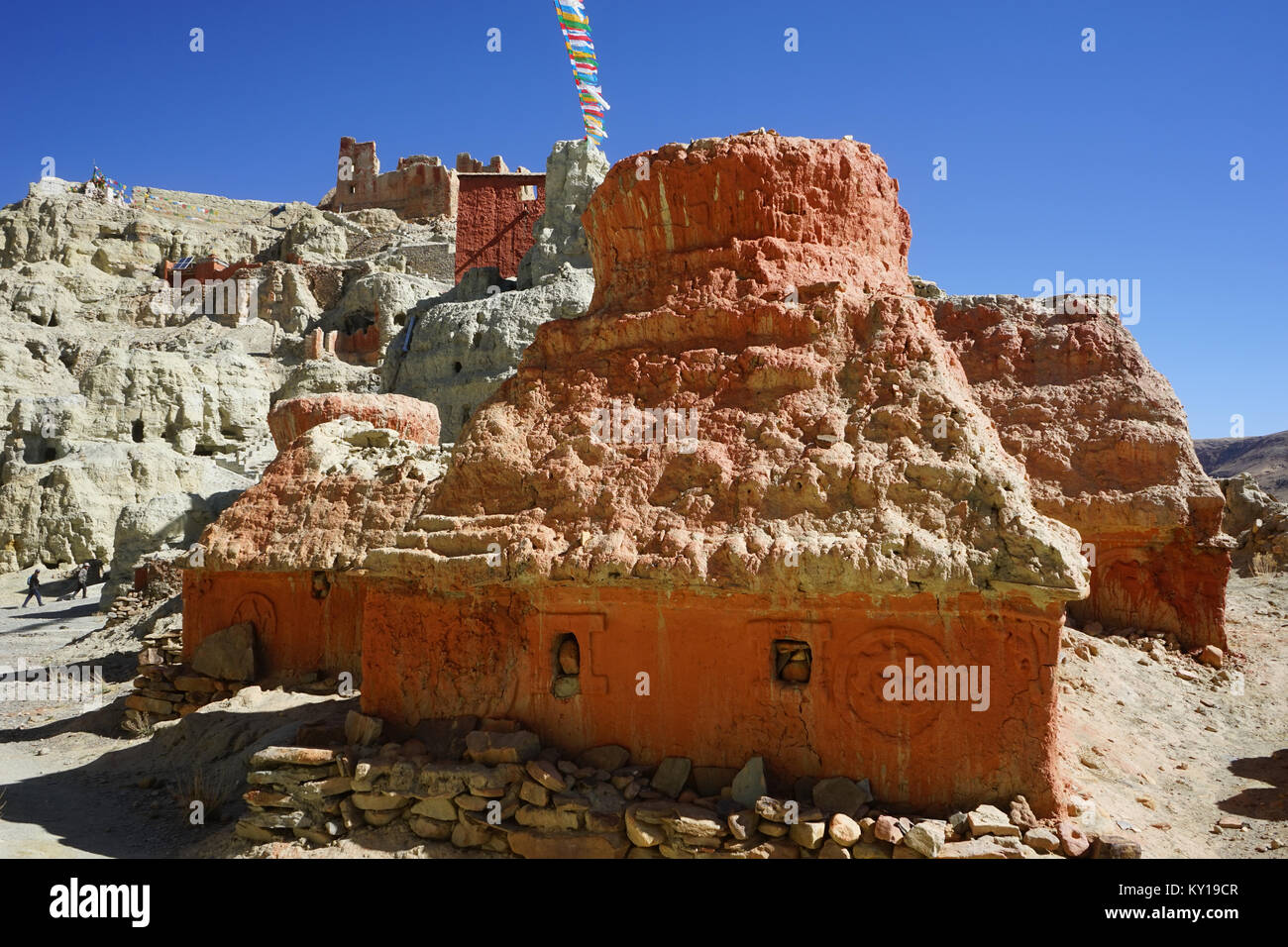 Piyang Caves and ruins in Tibet, China Stock Photo - Alamy