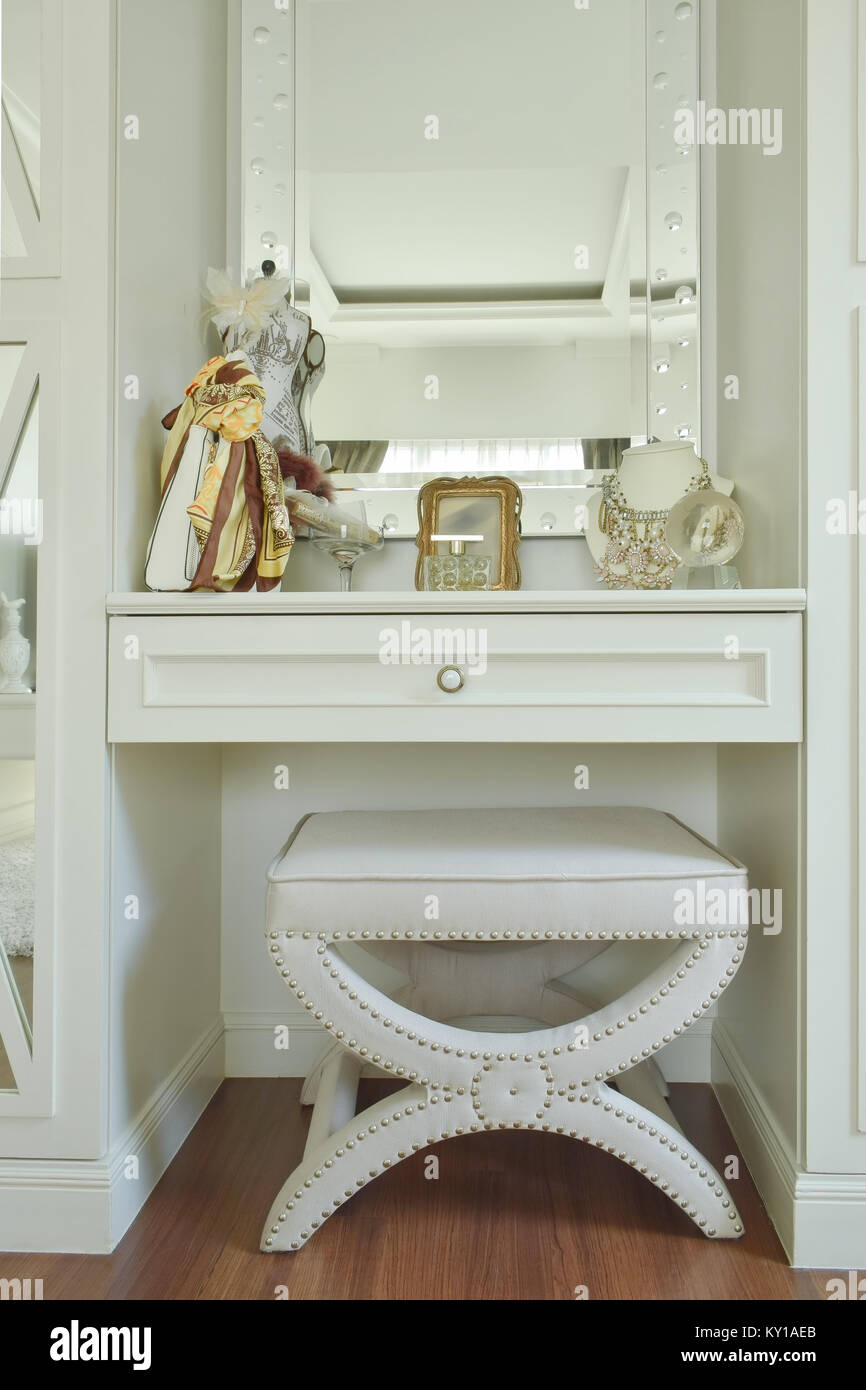 Classic white color dressing table Stock Photo - Alamy