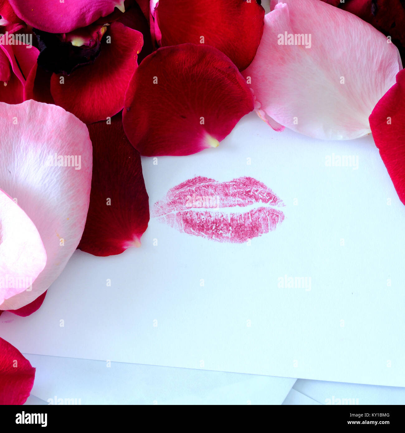 Red rose lips wedding hi-res stock photography and images - Alamy