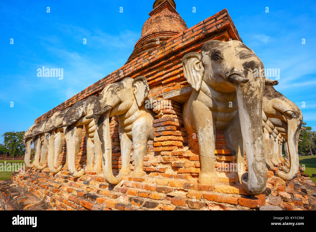 Wat Sorasak Temple at Sukhothai Historical Park, a UNESCO World ...