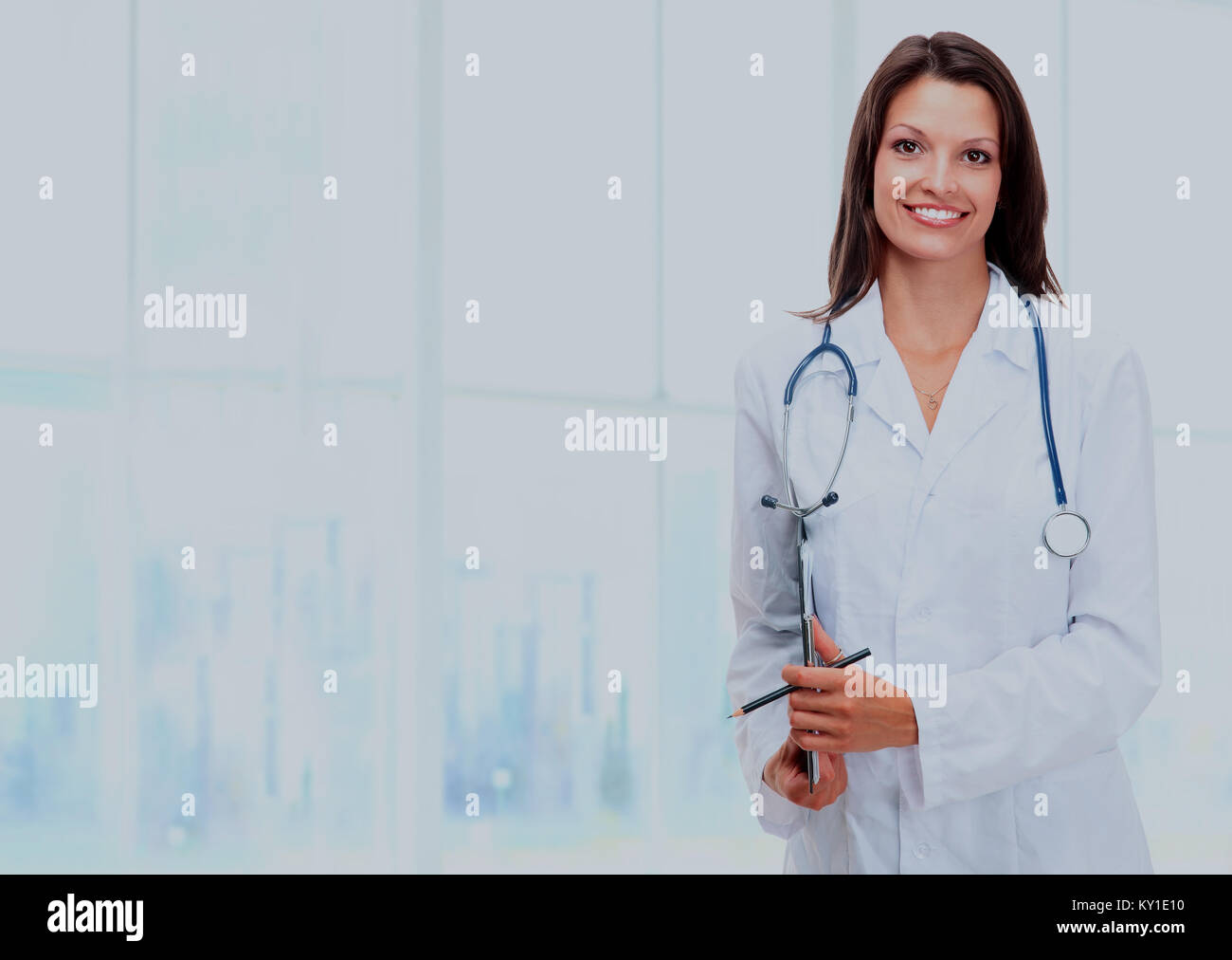 Smiling medical doctor woman with stethoscope Stock Photo - Alamy