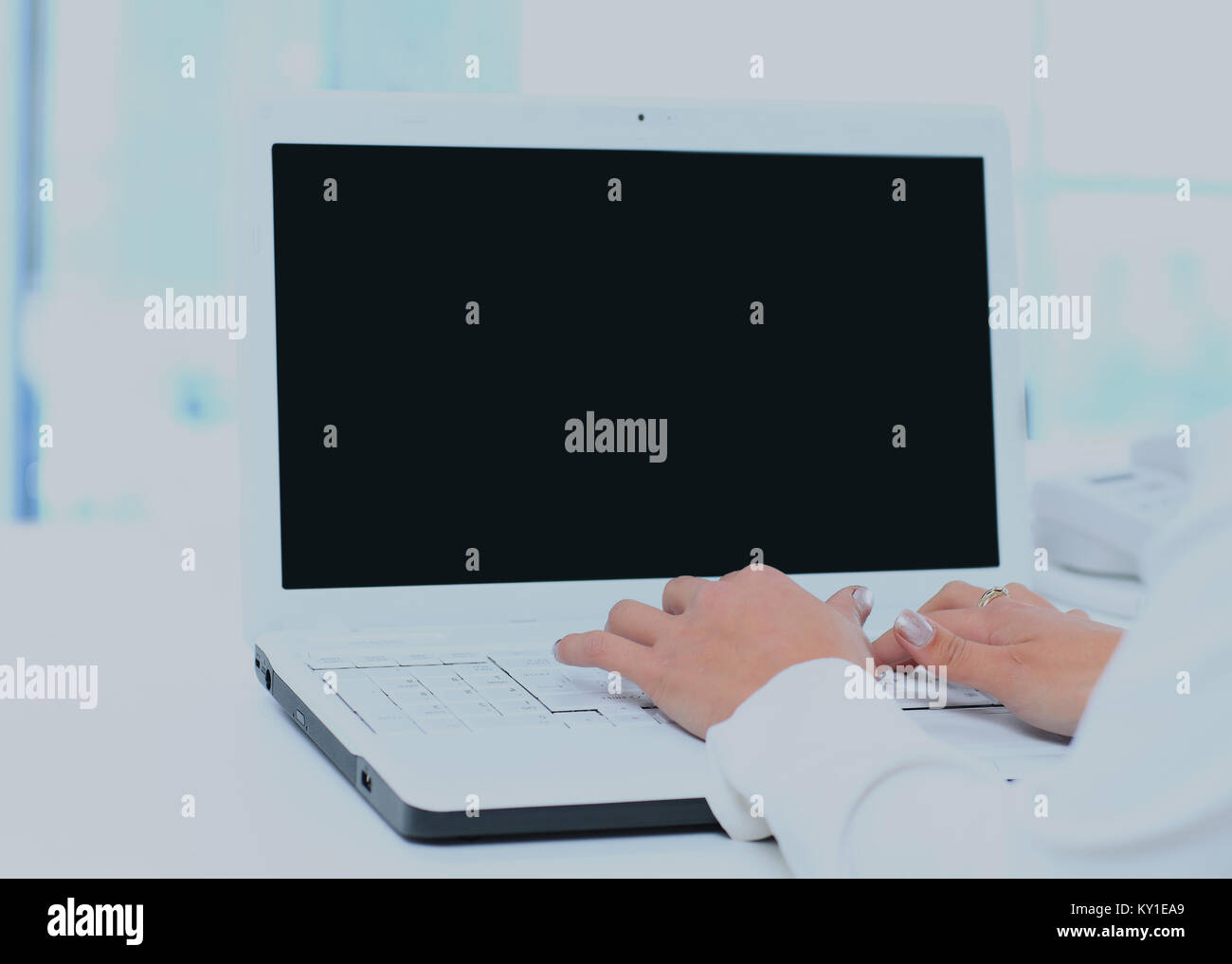 Person Typing on a modern laptop Stock Photo - Alamy