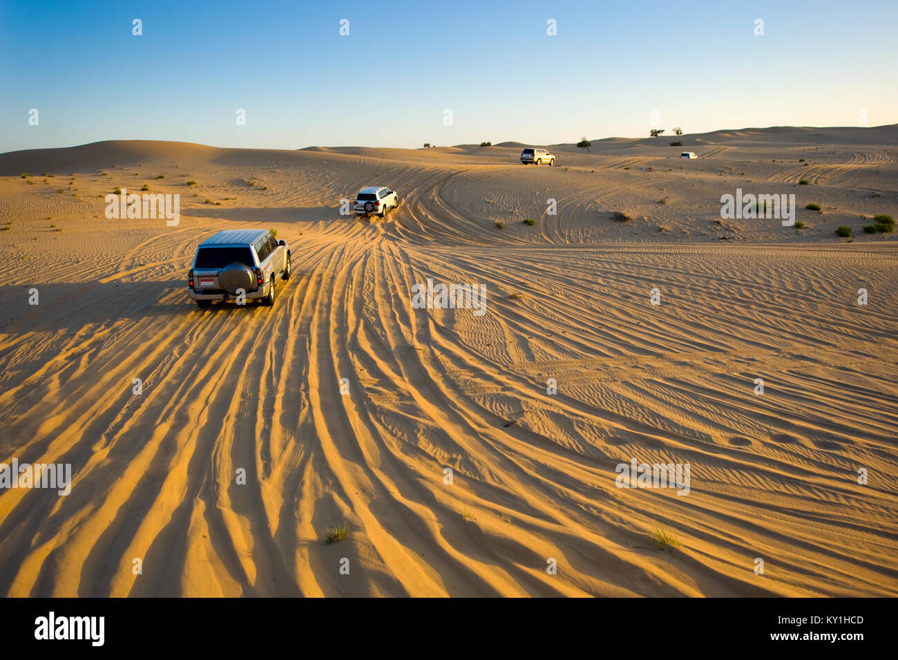 Four wheel drive through the desert in the United Arab Emirates Stock ...