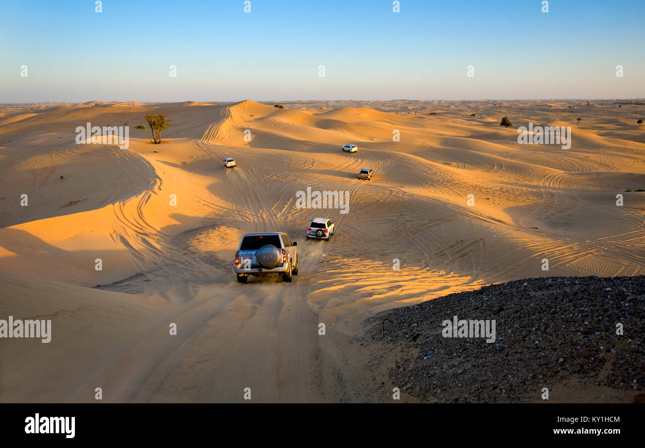 Four wheel drive through the desert in the United Arab Emirates Stock ...