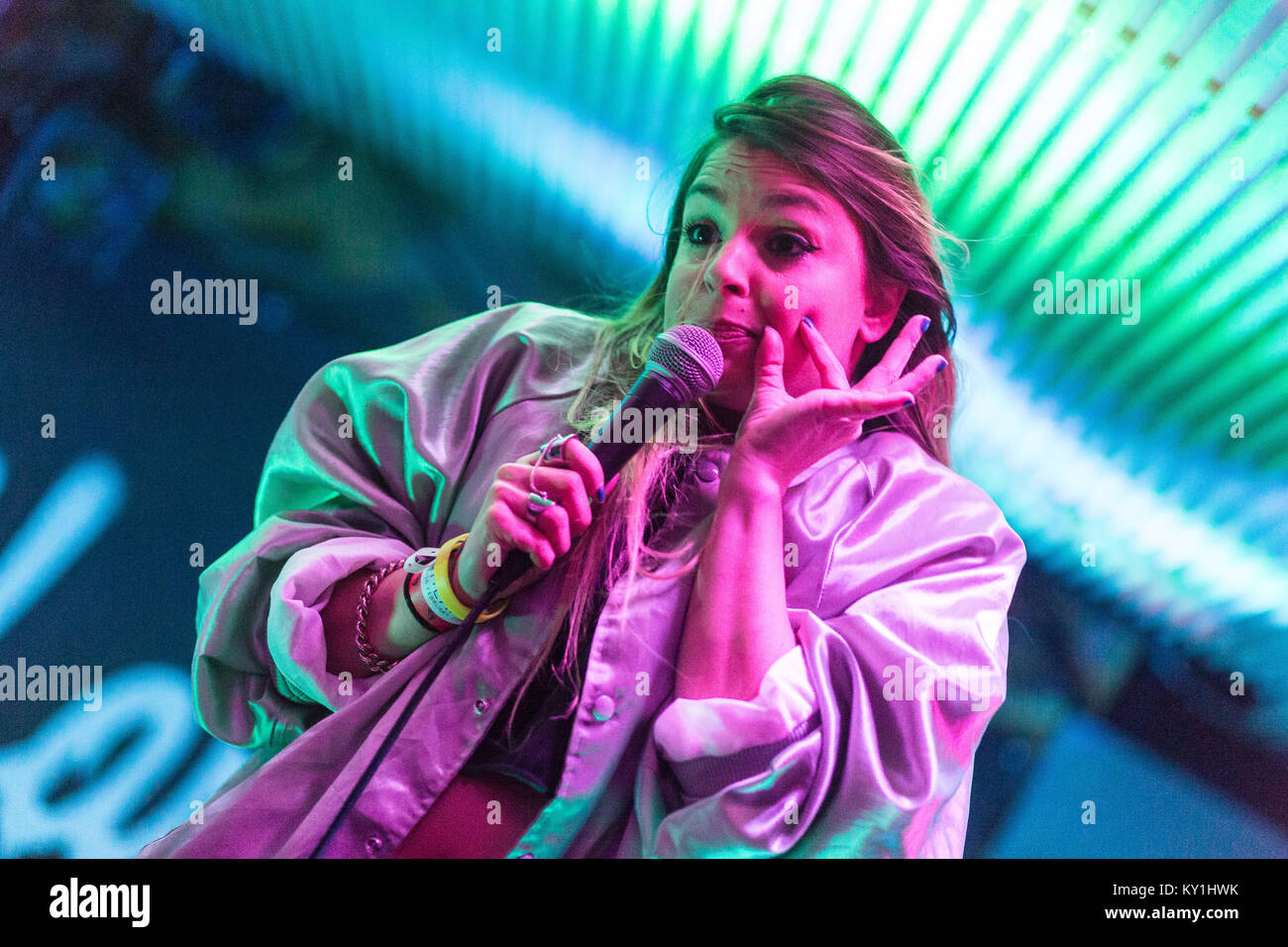 Alina pop hi-res stock photography and images - Alamy