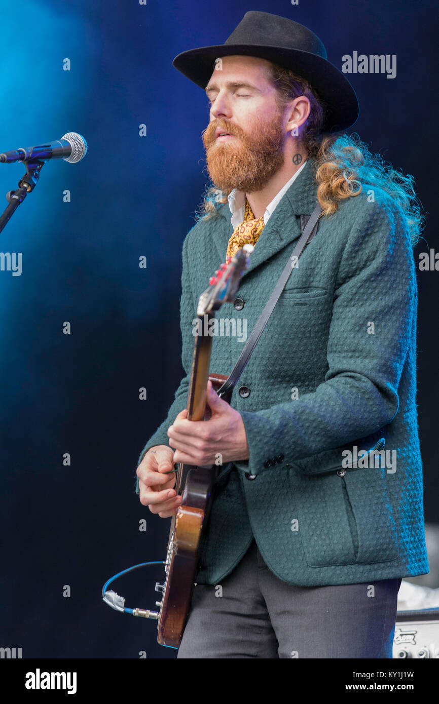 Amason band hi-res stock photography and images - Alamy