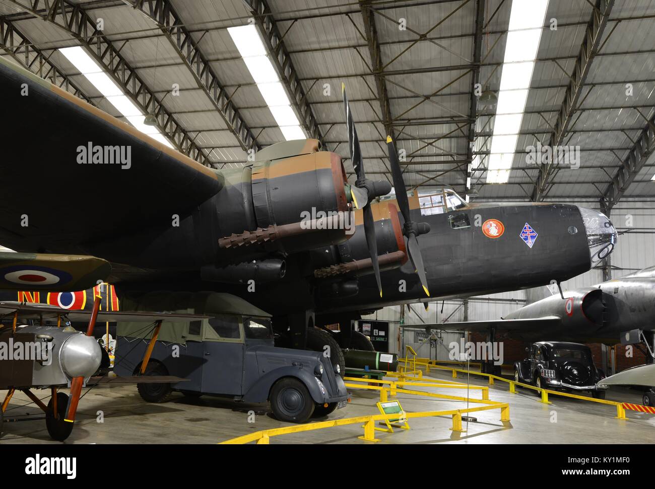 Halifax bomber engine hi-res stock photography and images - Alamy