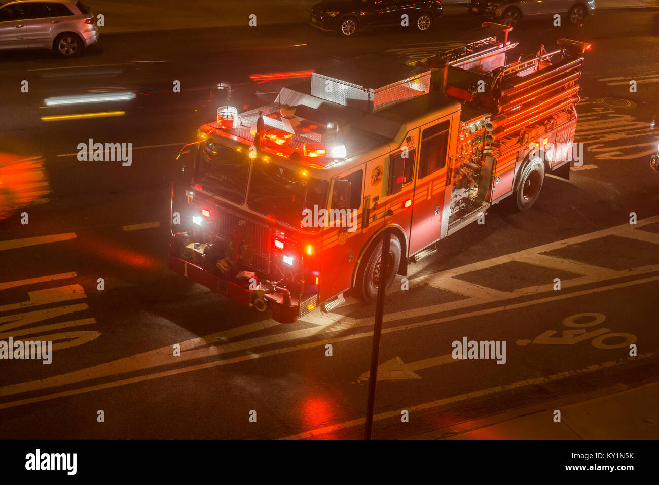 Fire engine 28 hi-res stock photography and images - Alamy