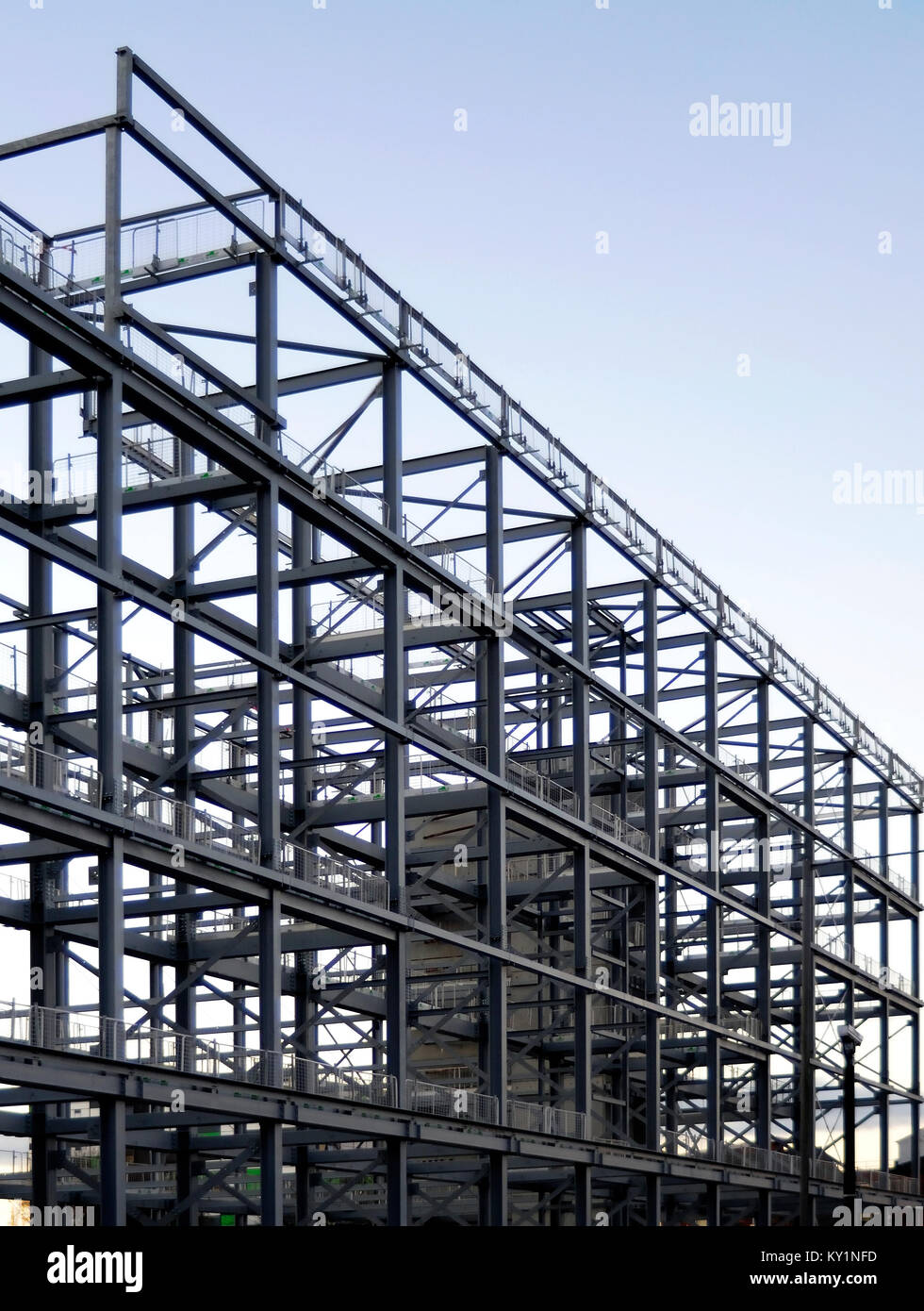 Steel Girders Construction High Resolution Stock Photography and Images - Alamy
