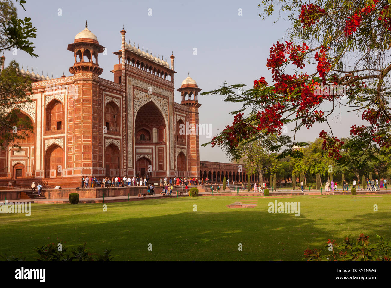 Taj Mahal buildings and gardens at Agra,Uttar Pradesh,India,Asia Stock ...