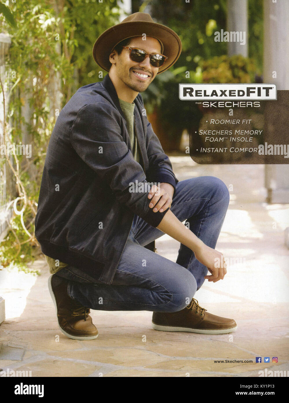 2010s UK Magazine Advert Stock Photo - Alamy