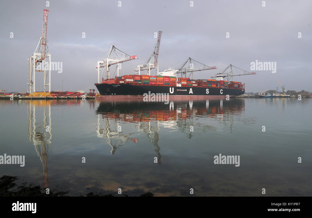 The container ship Al Mashrab unloads her cargo at Southampton ...