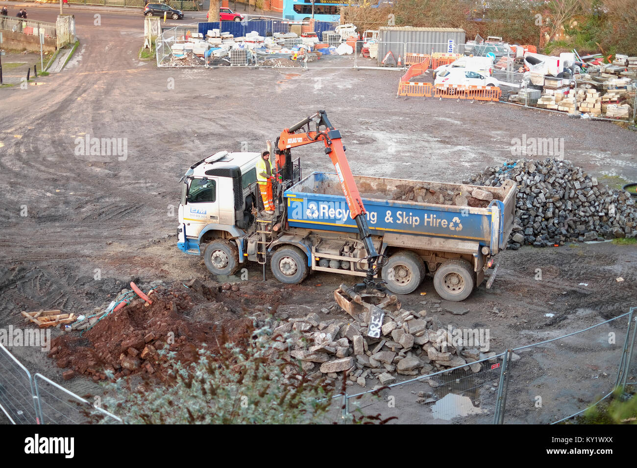 Self loading dump truck hi-res stock photography and images - Alamy