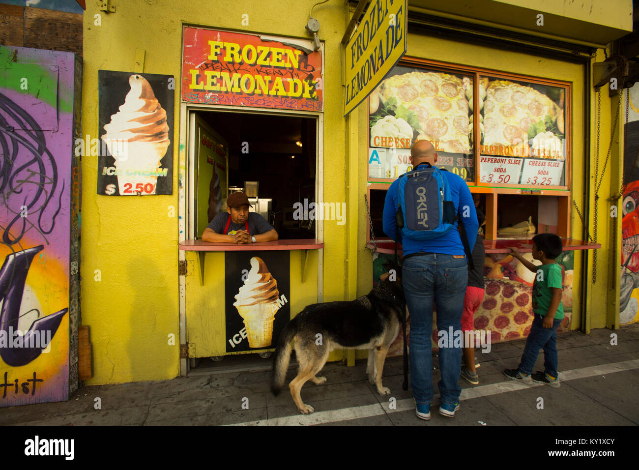 Pizza and lemonade stand, Venice Beach, Los Angeles, California, USA ...