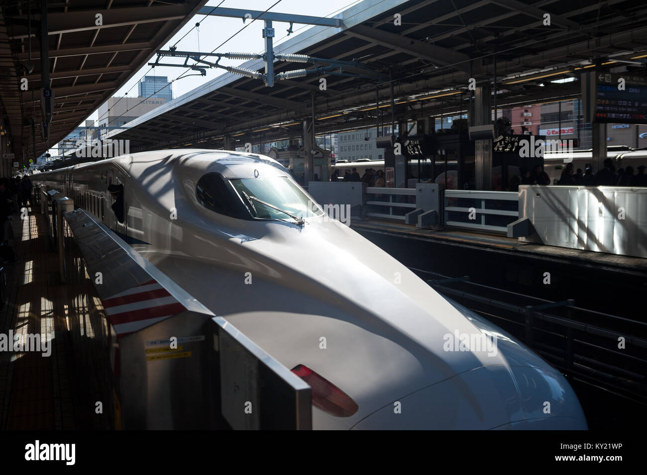 Tokaido shinkansen documentary hi-res stock photography and images - Alamy