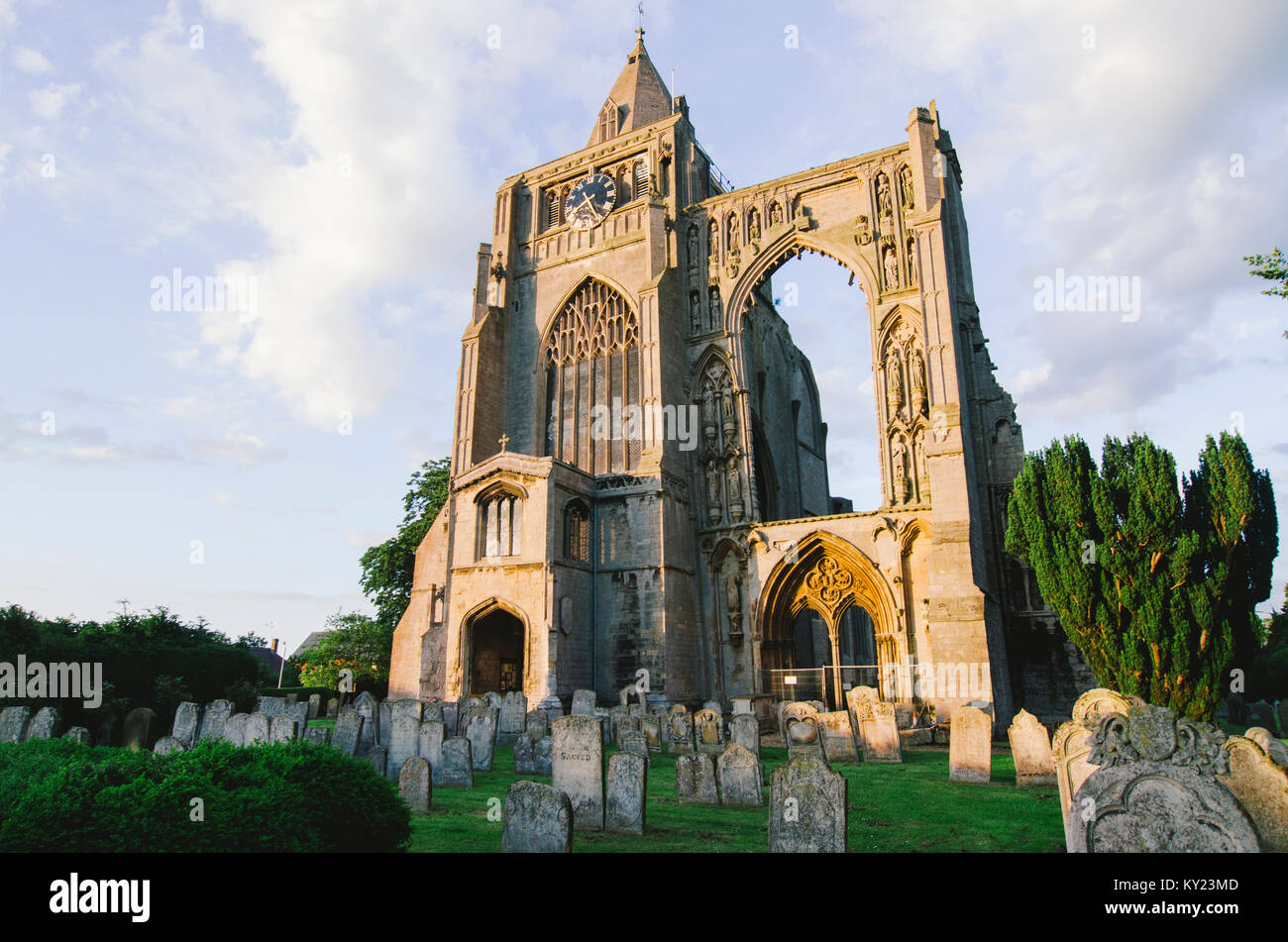 Crowland abbey hi-res stock photography and images - Alamy