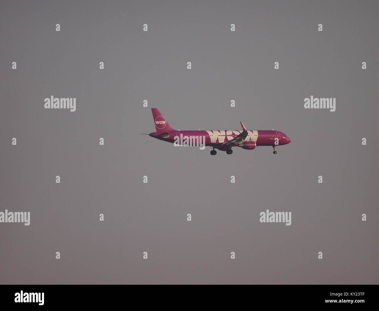 Amazing aviation shots Stock Photo - Alamy