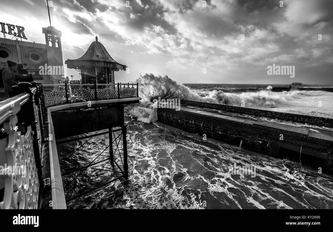 Brighton pier storm hi-res stock photography and images - Alamy