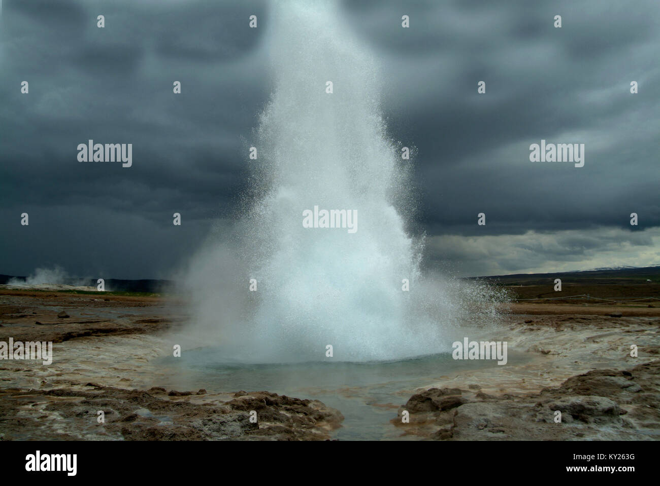 Hydro thermal vent hi-res stock photography and images - Alamy