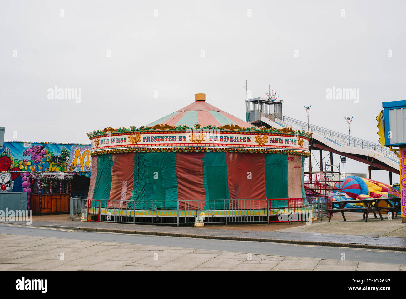 Hunstanton seaside and beach in Norfolk, England Stock Photo - Alamy