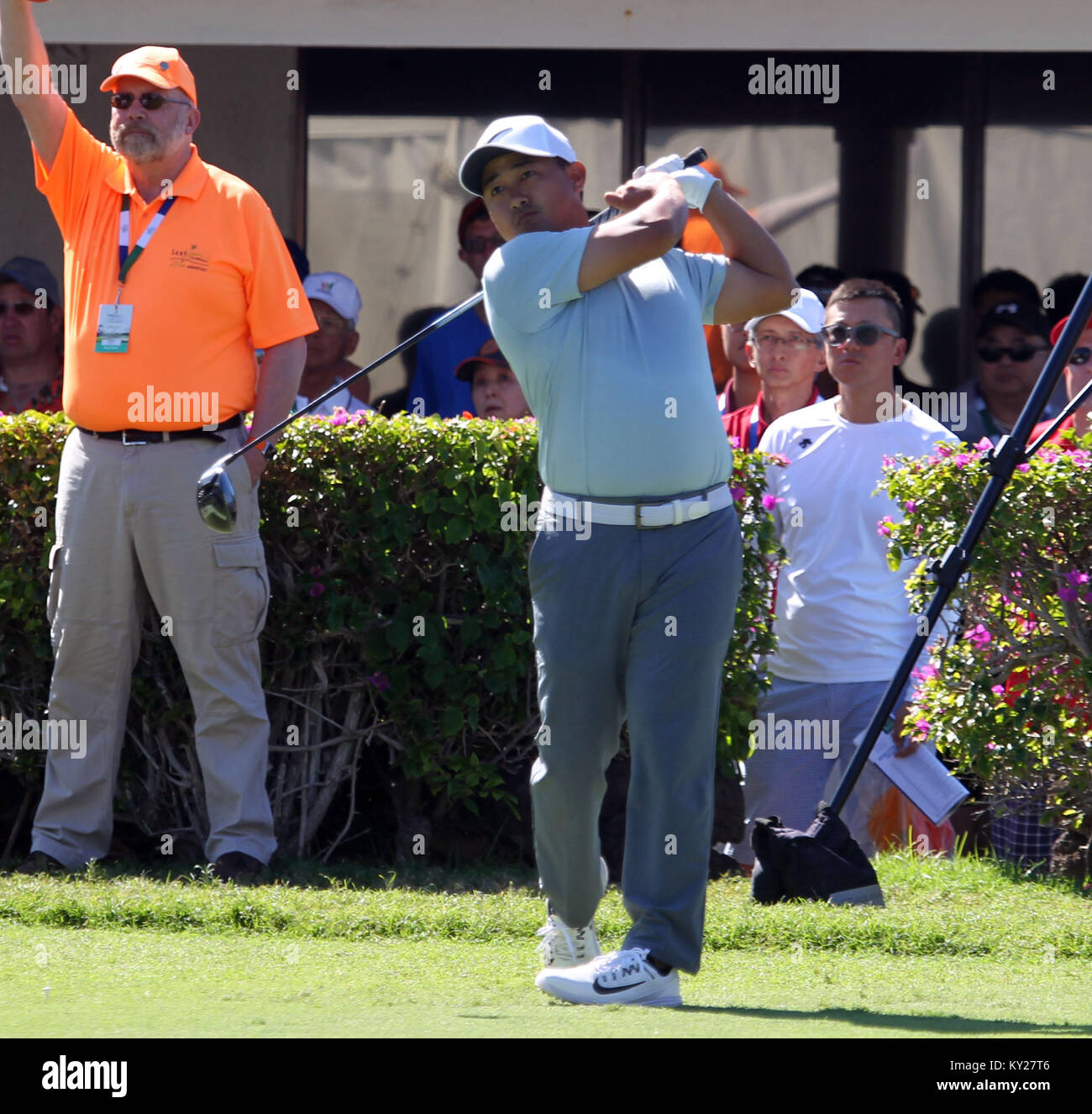 Honolulu, Hawaii, USA. January 11, 2018 - Tyler Ota tees off on the ...
