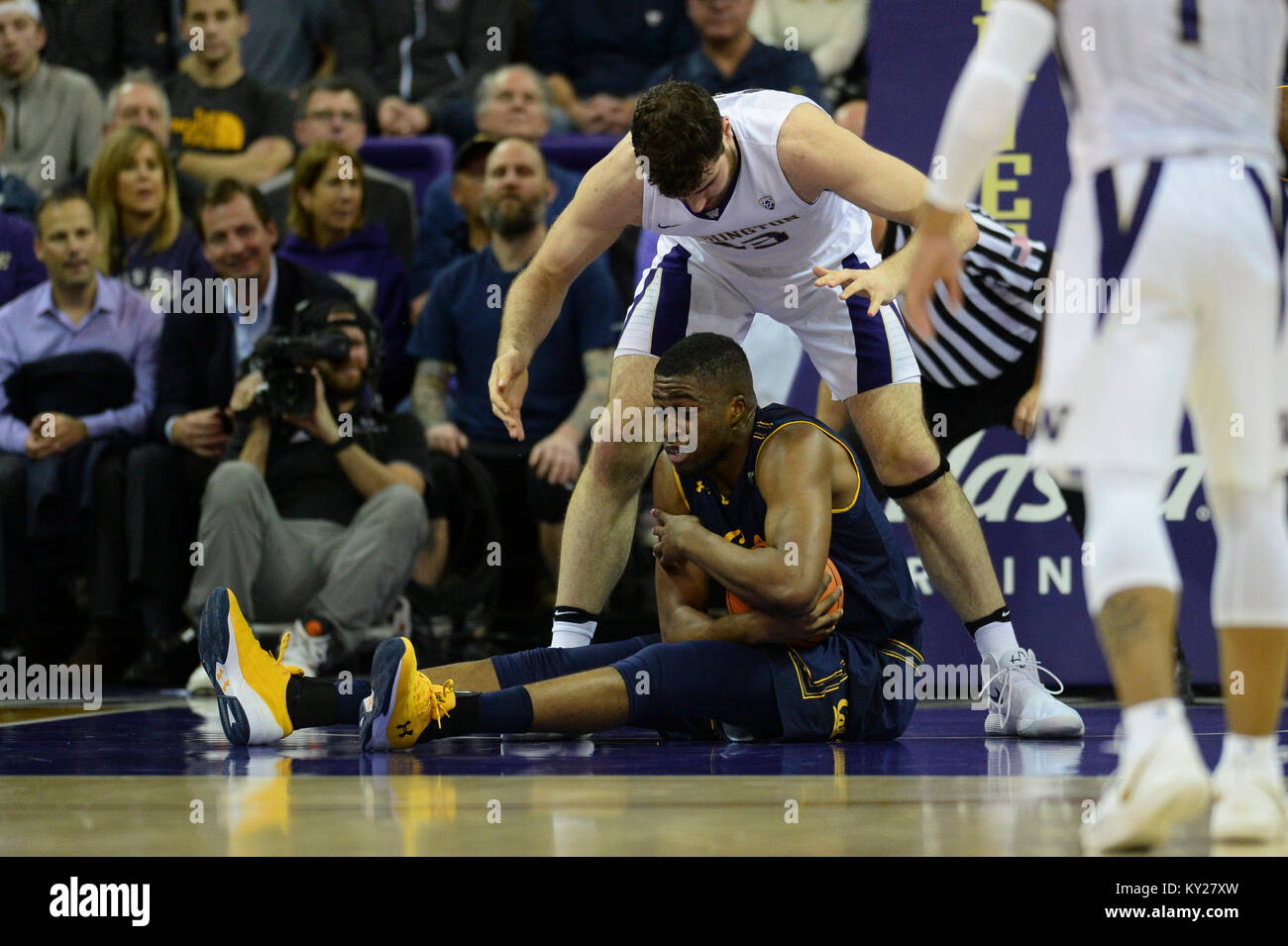 Seattle, WA, USA. 11th Jan, 2018. Cal center Kingsley Okoroh (22 ...