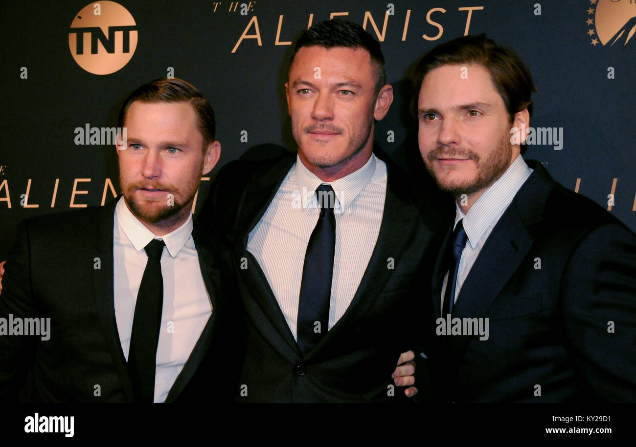 Hollywood, California, USA. 11th Jan, 2018. (L-R) Actors Brian Geraghty ...