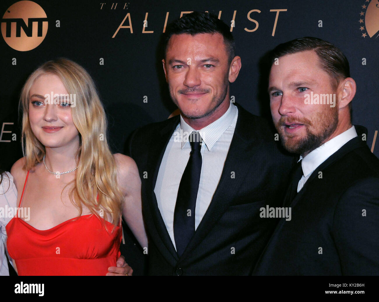 Hollywood, California, USA. 11th Jan, 2018. (L-R)Actress Dakota Fanning ...