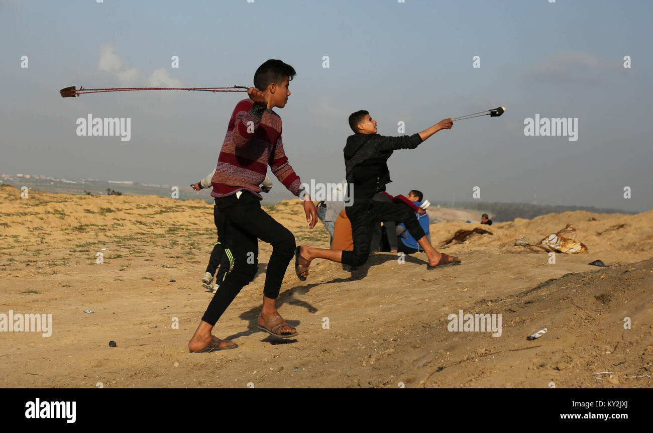 Bureij, Gaza Strip, Palestinian Territory. 12th Jan, 2018. Palestinian ...