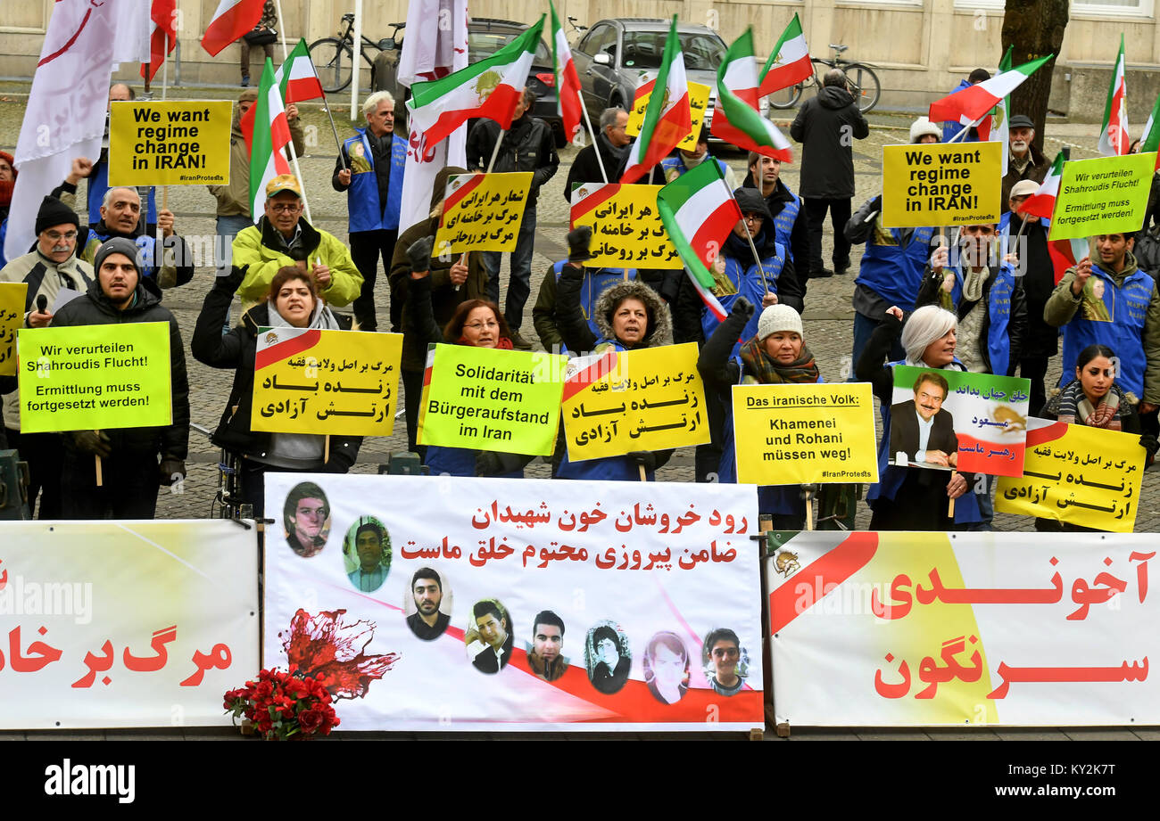 Iranian protest posters hi-res stock photography and images - Alamy