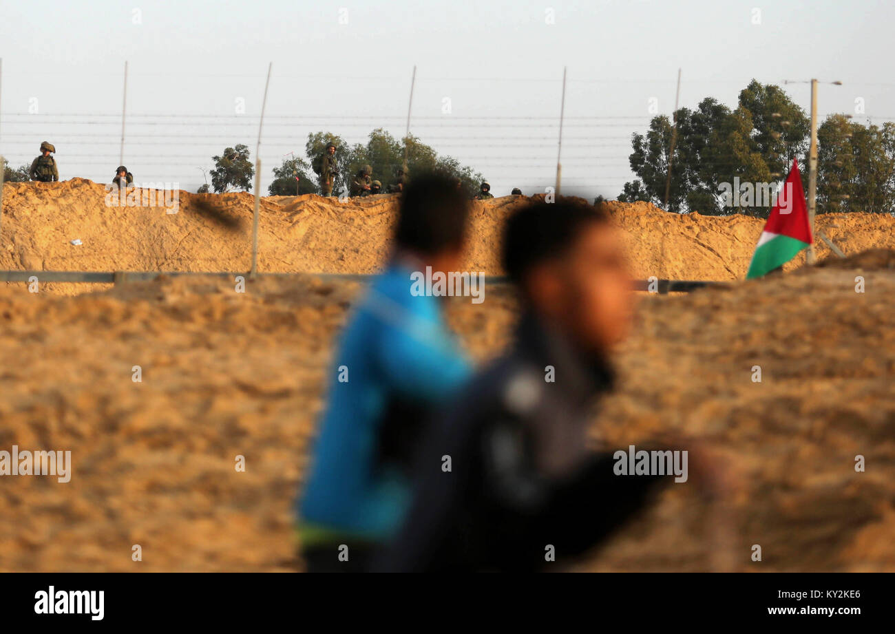 Bureij, Gaza Strip, Palestinian Territory. 12th Jan, 2018. Palestinian ...
