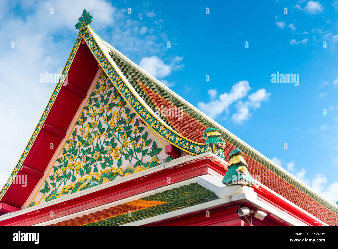 beautiful details Thailand architecture, roof close-up Stock Photo - Alamy