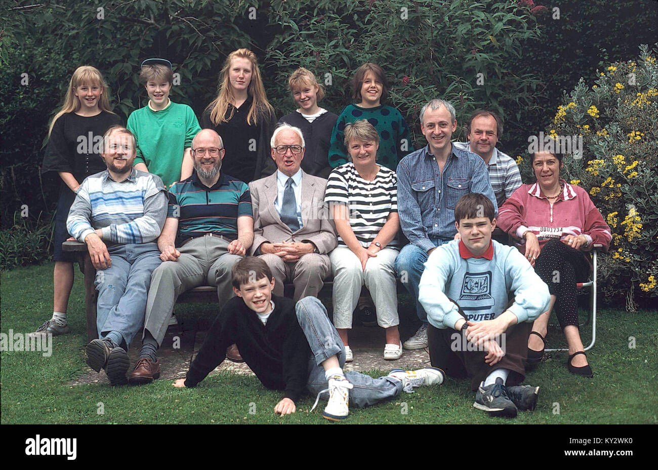 extended family portrait Stock Photo - Alamy