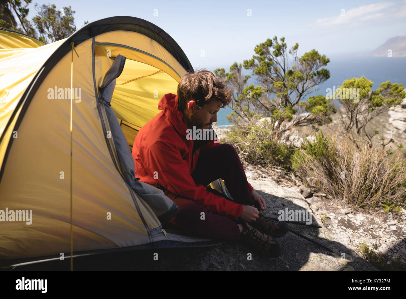 Hiker sitting in hi-res stock photography and images - Alamy