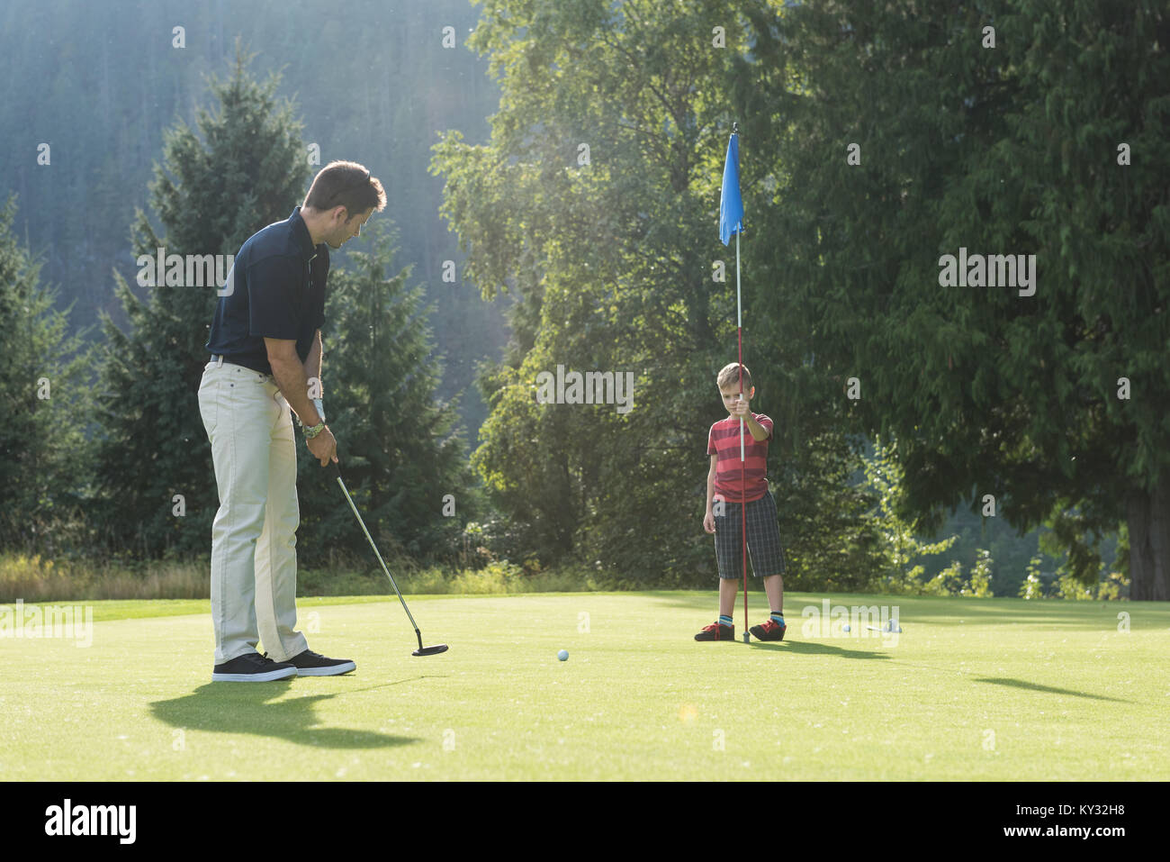 Father son shadow hi-res stock photography and images - Alamy