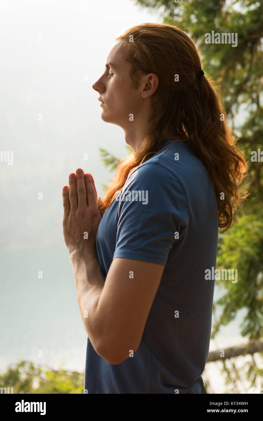 Man posture hi-res stock photography and images - Alamy