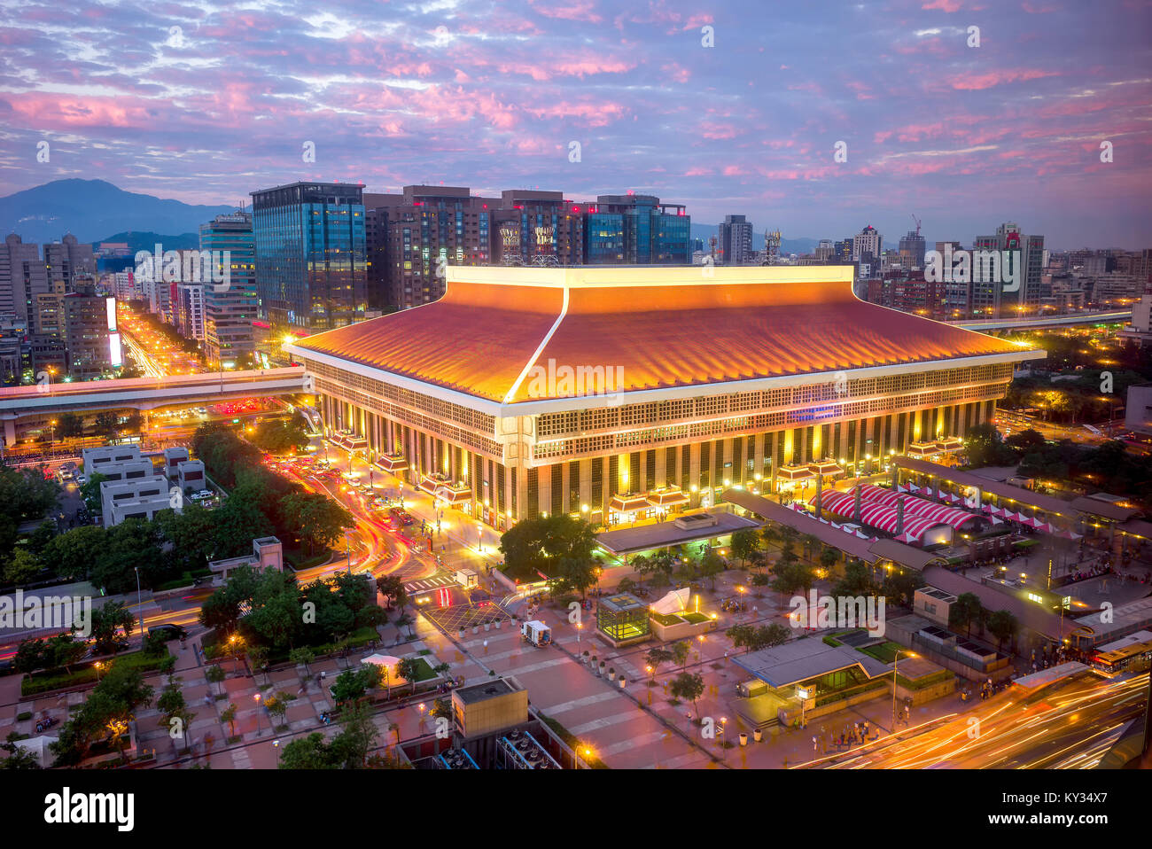 aerial view of taipei main station Stock Photo - Alamy