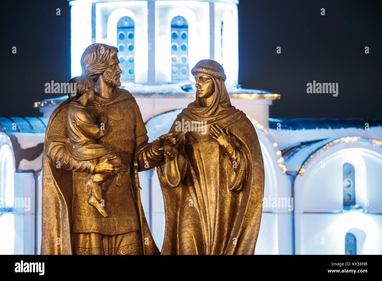 Princess alexandra statue hi-res stock photography and images - Alamy