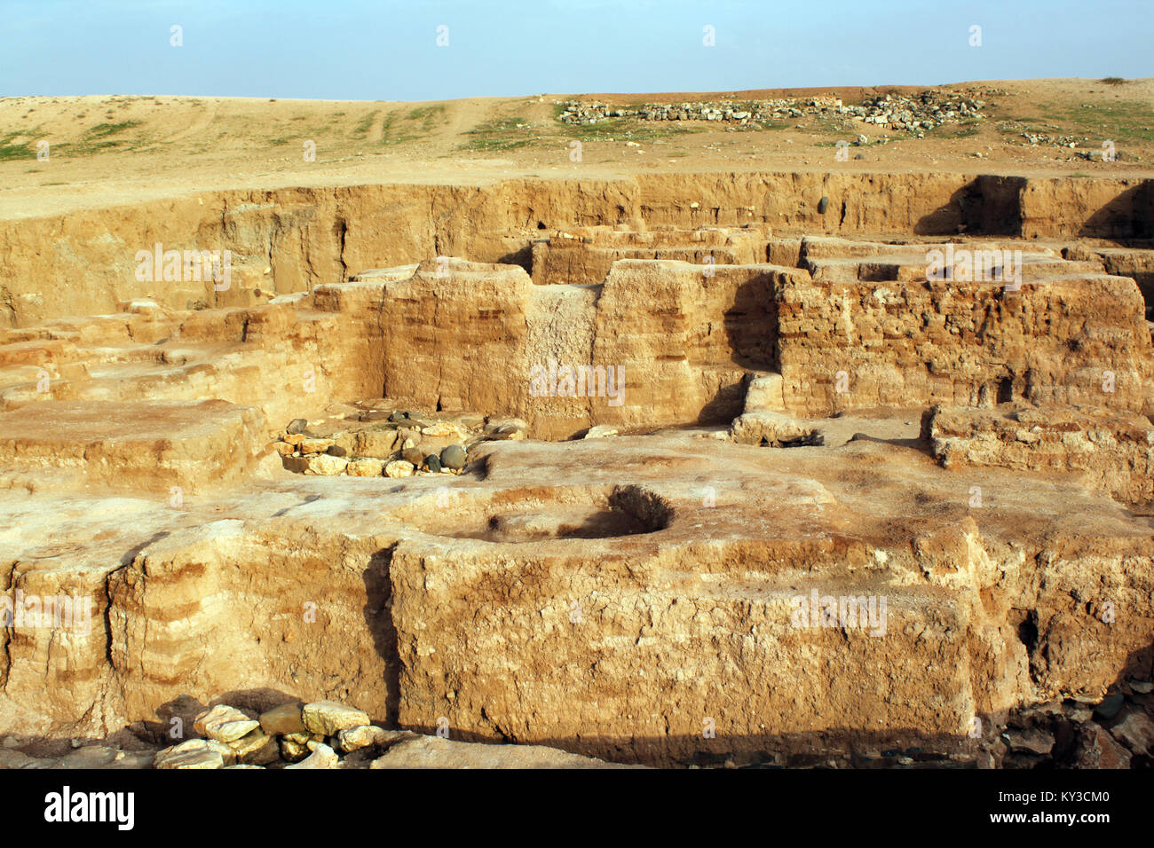 Ebla city hi-res stock photography and images - Alamy