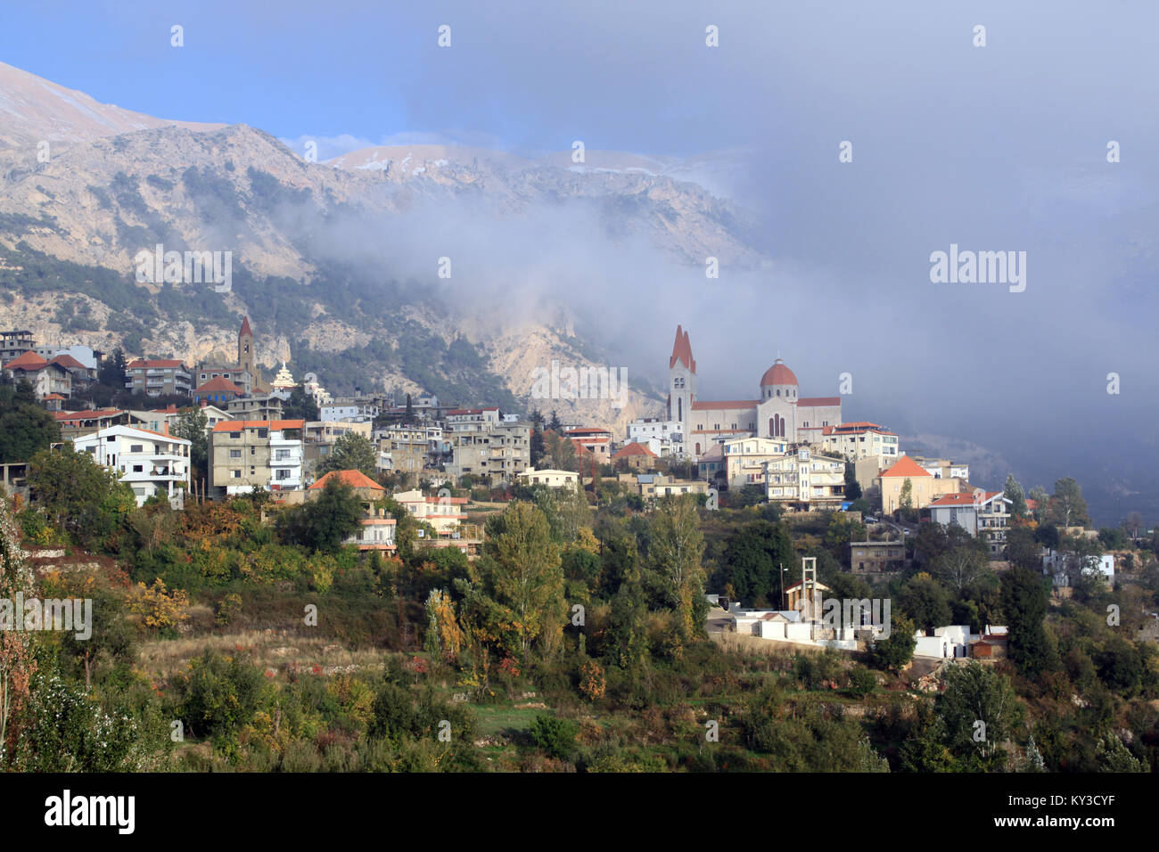 Lebanon mountain range hi-res stock photography and images - Alamy