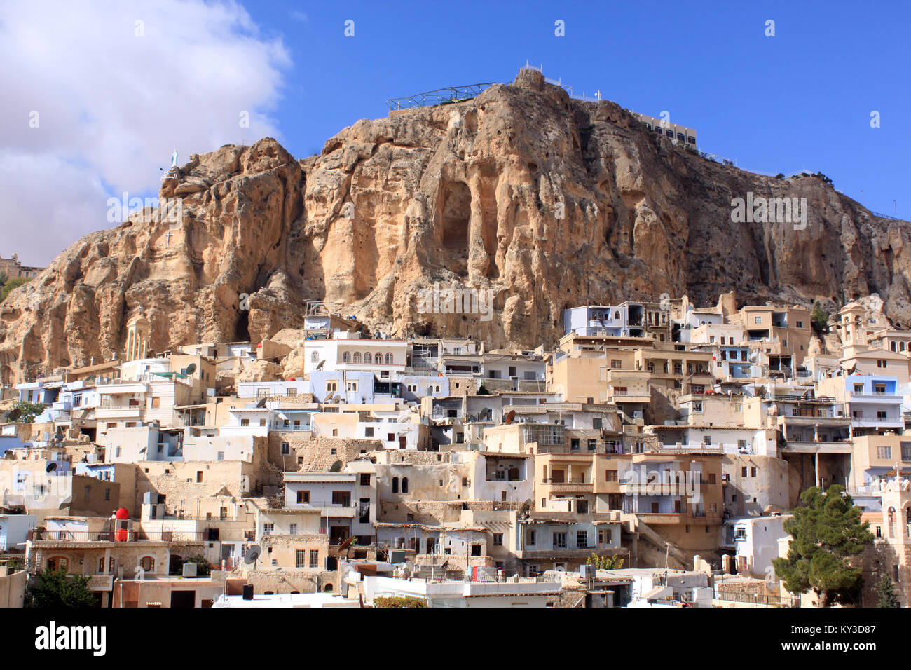 Village Maalula on the rock in Syria Stock Photo - Alamy