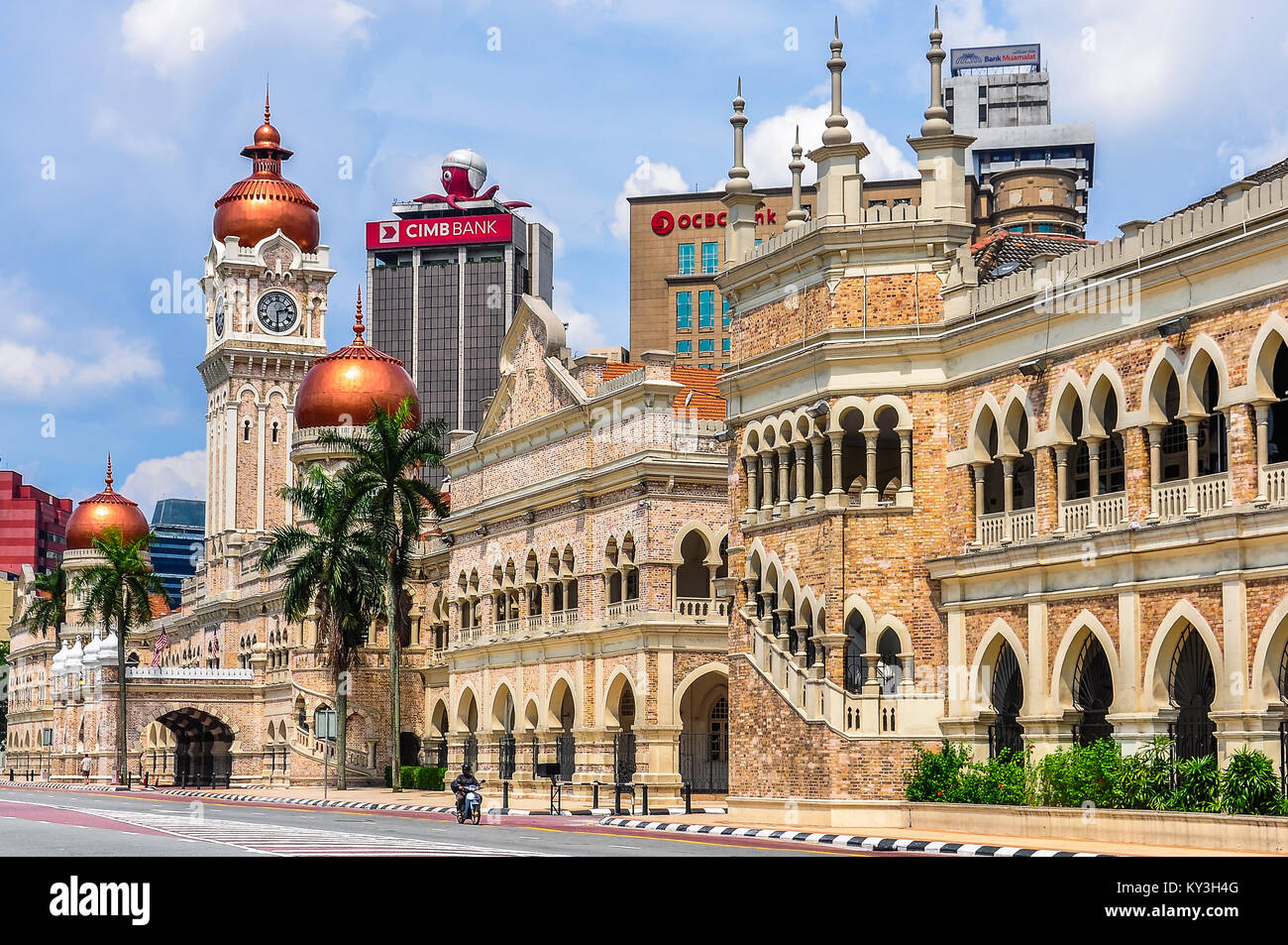 Sultan Abdul Samad Building in the cosmopolitan city of Kuala Lumpur ...