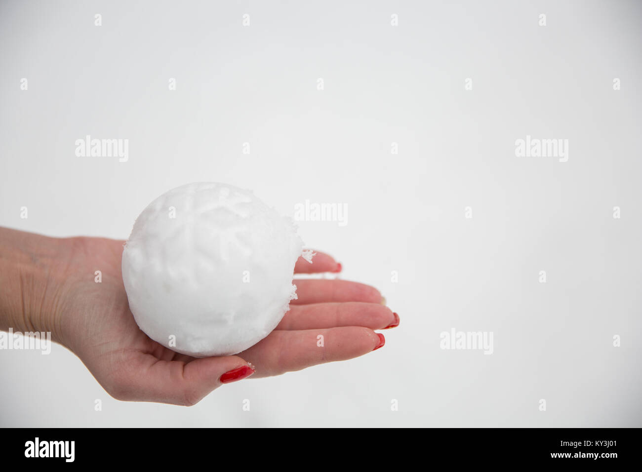 Snowball hand glove winter hi-res stock photography and images - Alamy