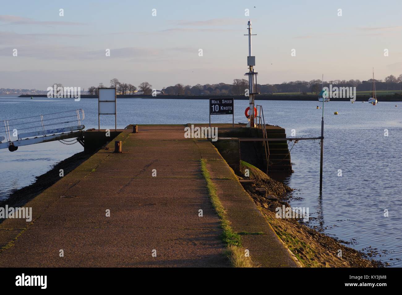Harbour Wall Jetty Point, Exeter Ship Canal on the Exe Estuary at Turf ...