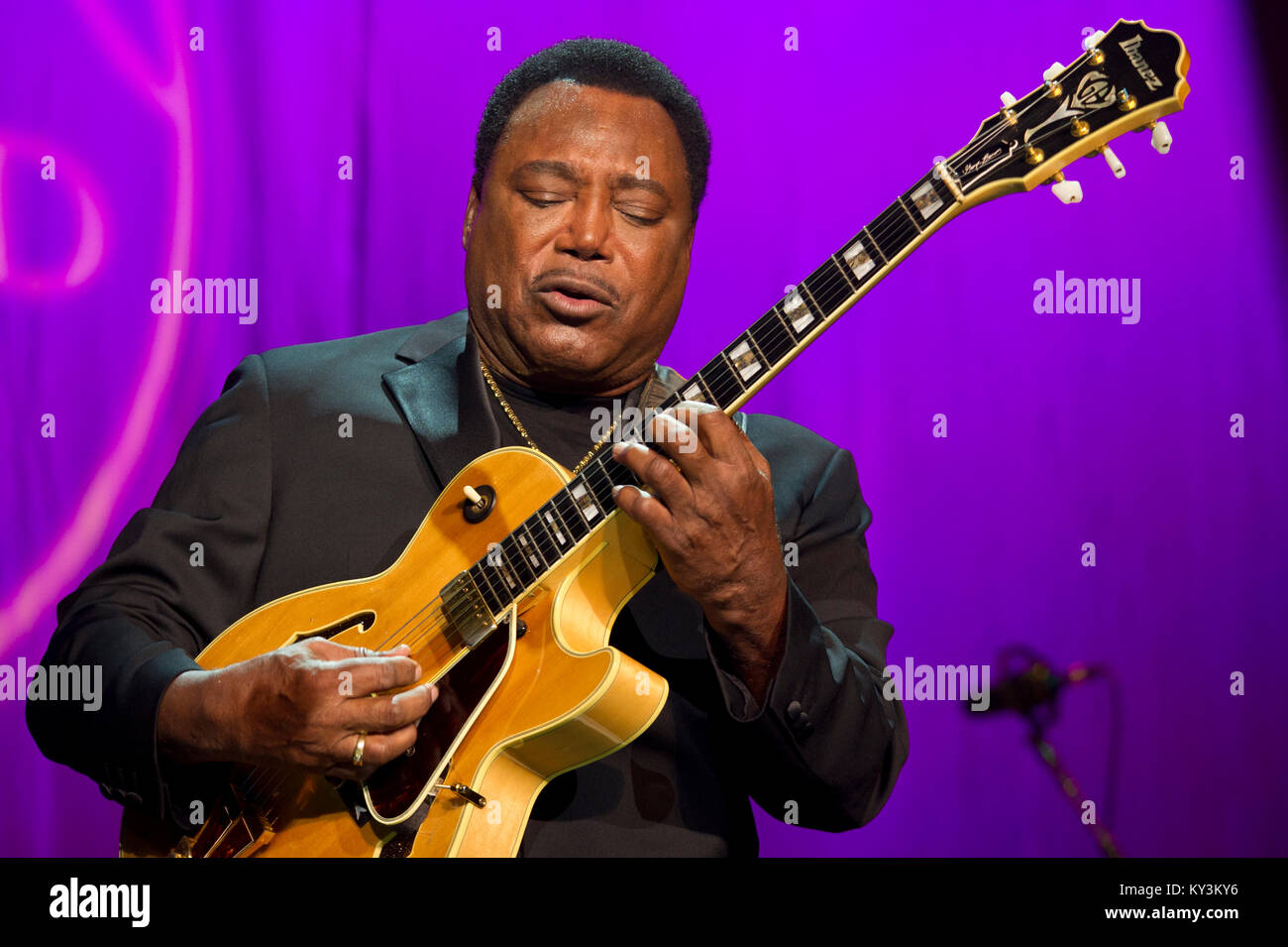 American musician guitarist George Benson at April 2017 Colorado ...