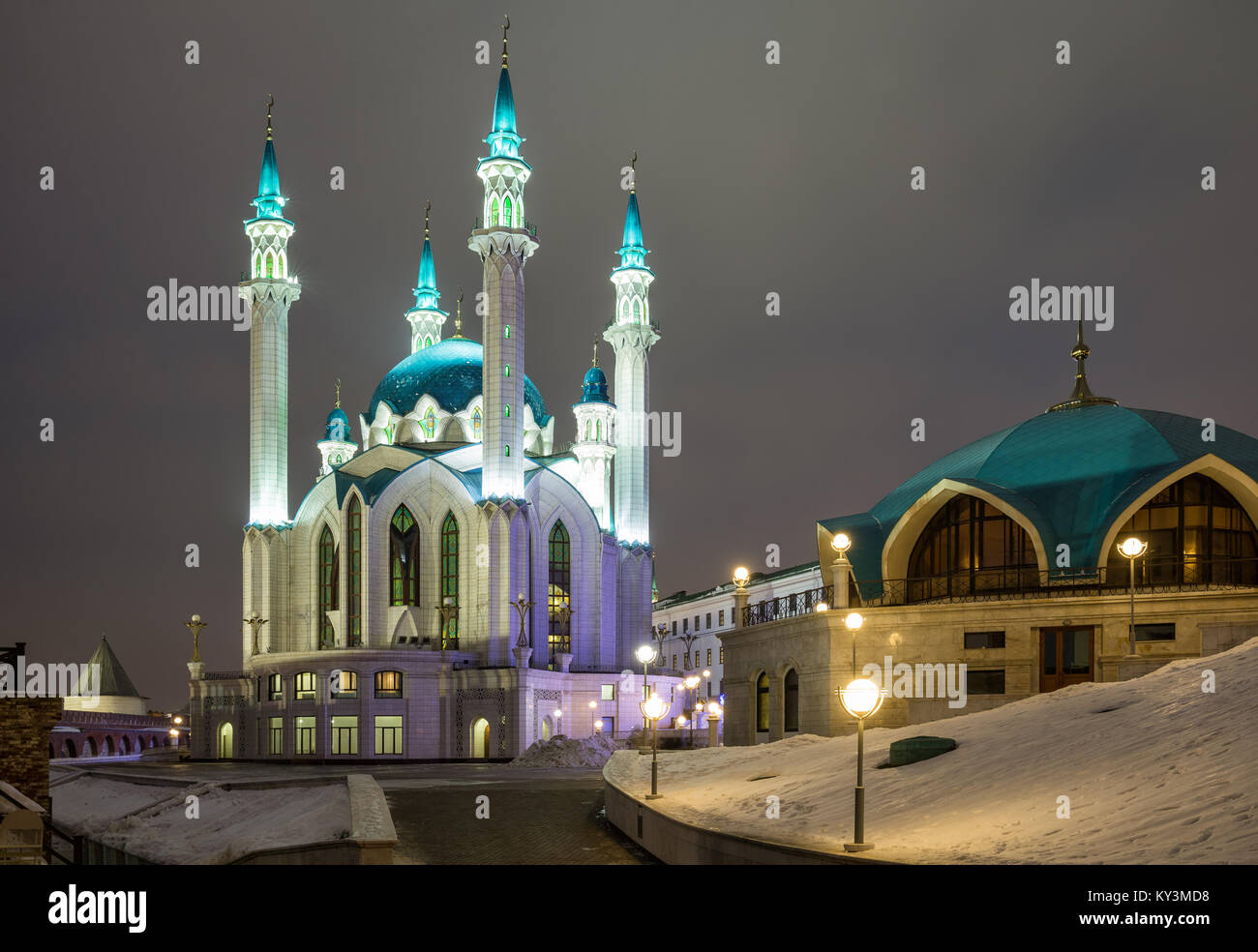 Kul sharif mosque in kazan kremlin hi-res stock photography and images ...