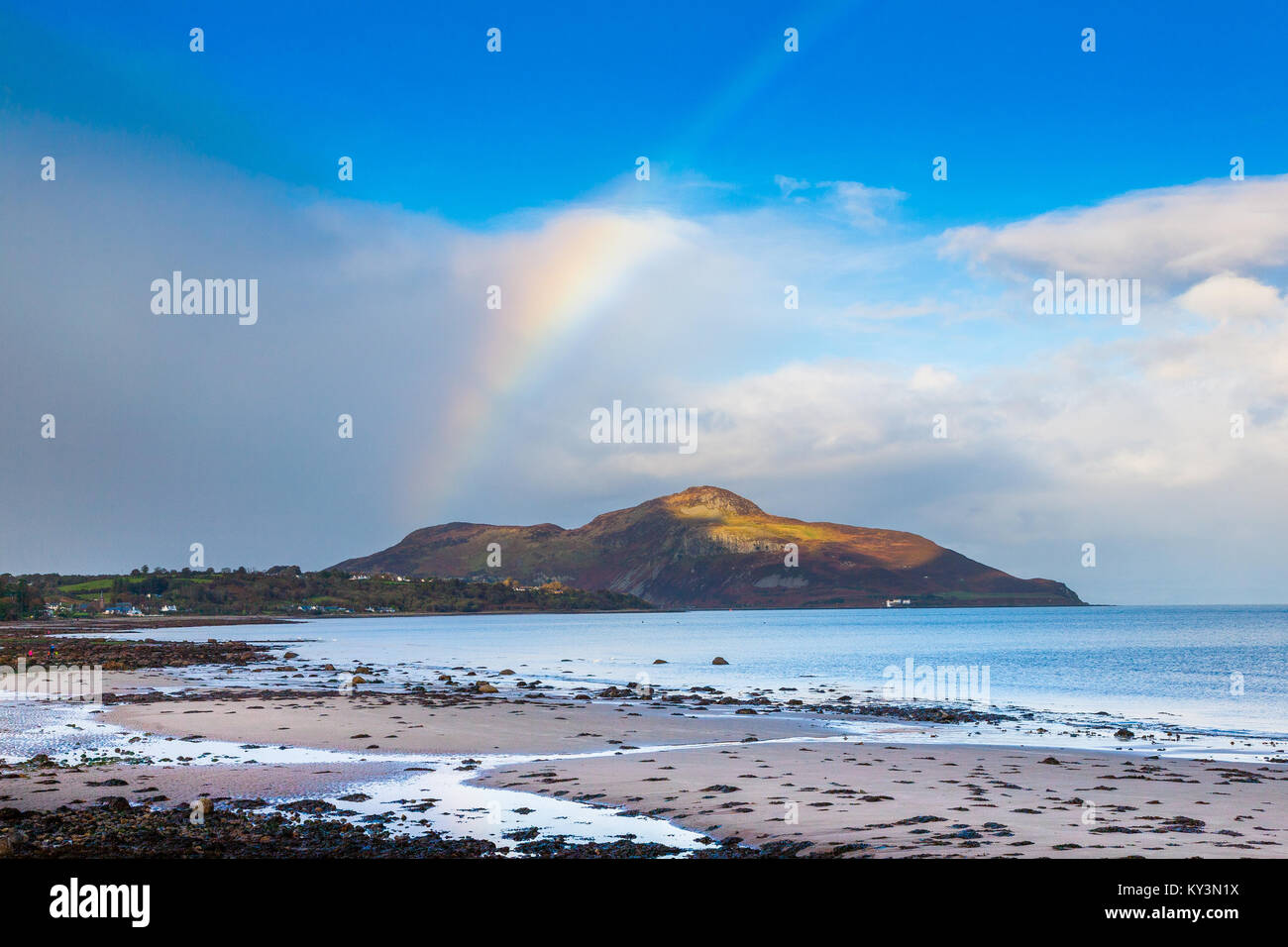 Whiting Bay with Holy Isle in the background, Isle of Arran, Scotland ...