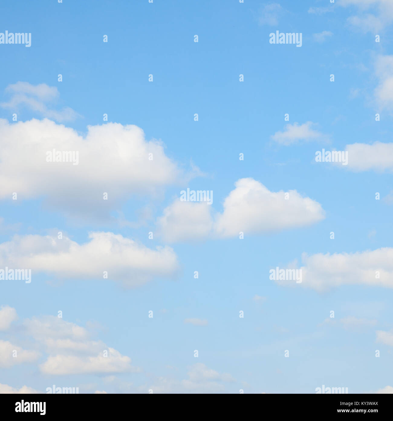 Open sky cloudscape hi-res stock photography and images - Alamy