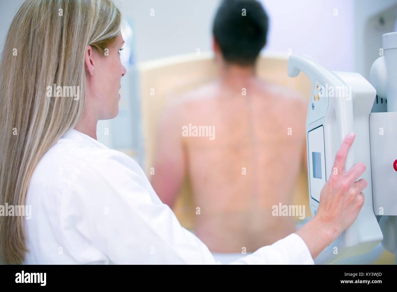 Chest xray machine hi-res stock photography and images - Alamy